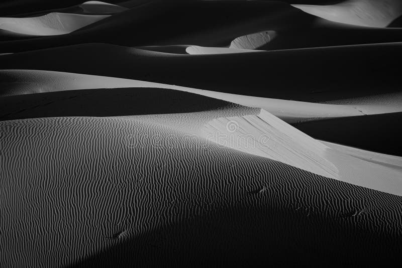 Grayscale Viewof Desert Sand Dune Stock Image - Image of heat, storm ...