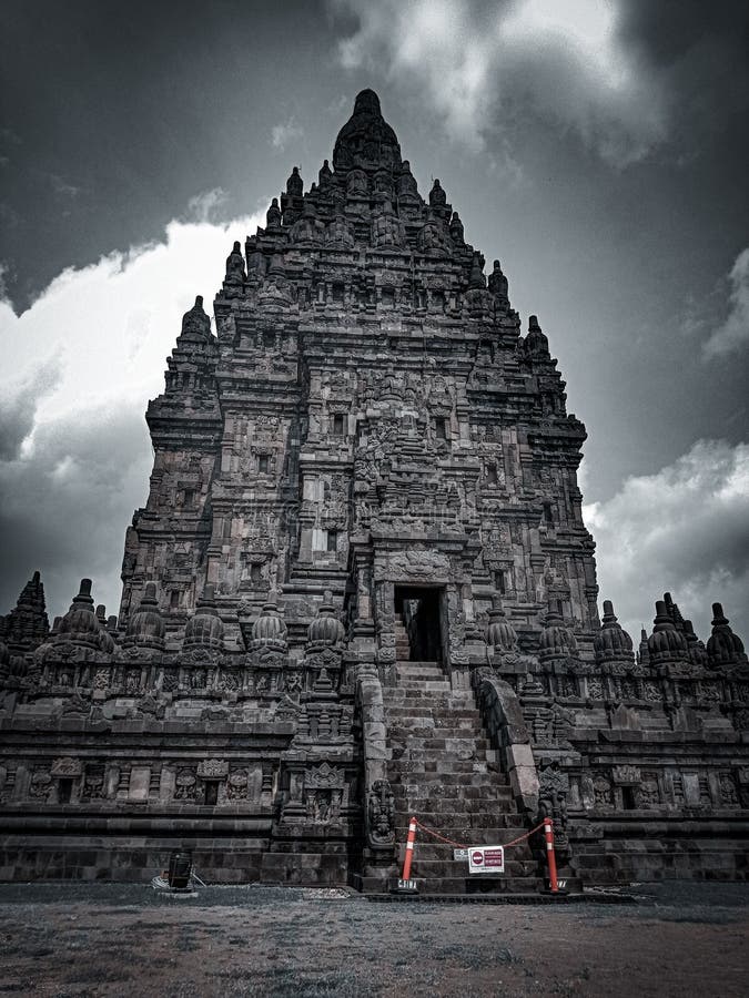 The Great Borobudur Temple editorial photography. Image of borobudur ...