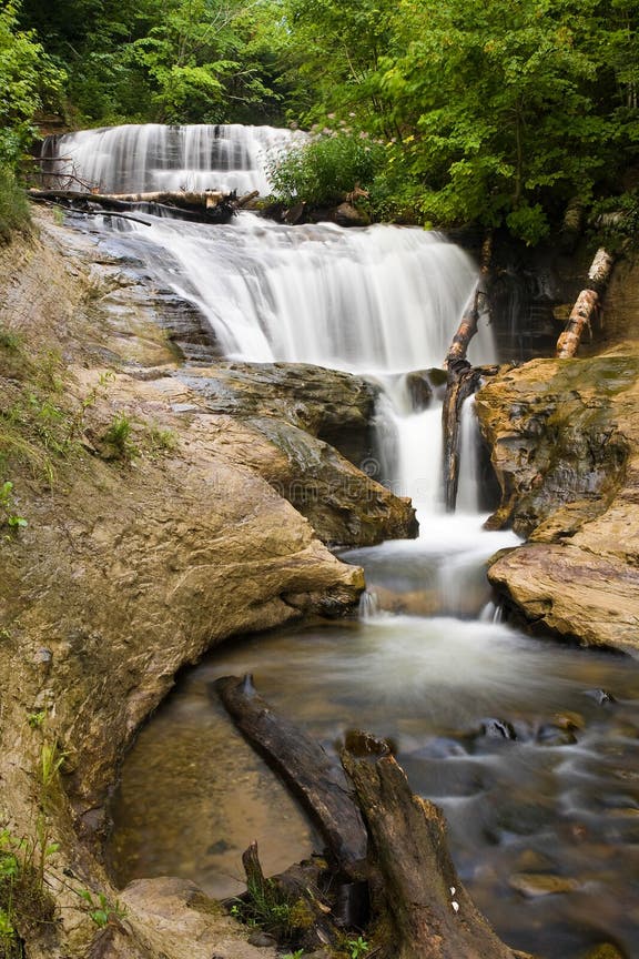 Great Lakes Waterfall stock image. Image of michigan, nature - 6344361