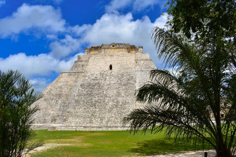 The Great Maya Pyramid of Uxmal Stock Image - Image of maya, ancient ...