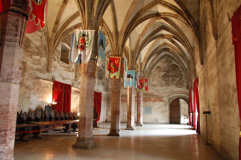 Great Medieval Hall, Huniards Castle Stock Image - Image of corvins ...