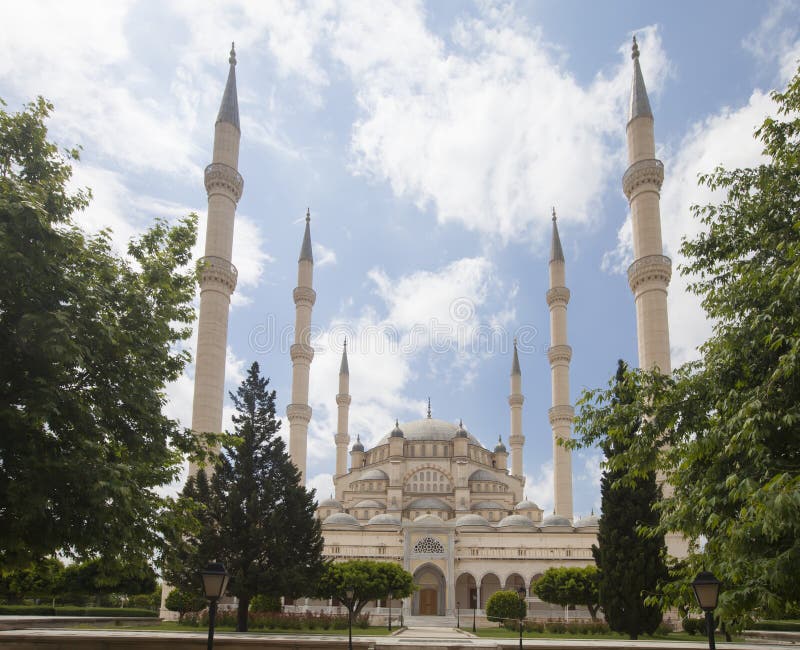Central Mosque in Adana, Turkey Stock Photo - Image of muslim, sabanci ...