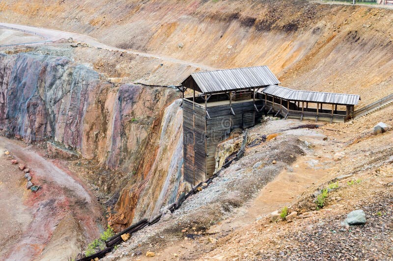 The great pit stock photo. Image of cave, geology, natural - 40770676