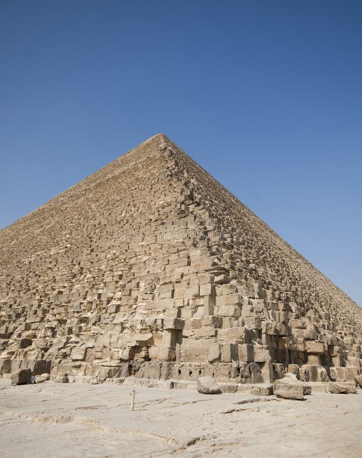 Great Pyramid of Giza stock photo. Image of necropolis - 15635588