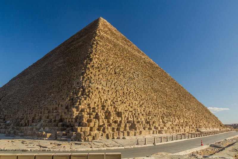 Great Pyramid of Giza, Egy stock photo. Image of scenic - 266838450