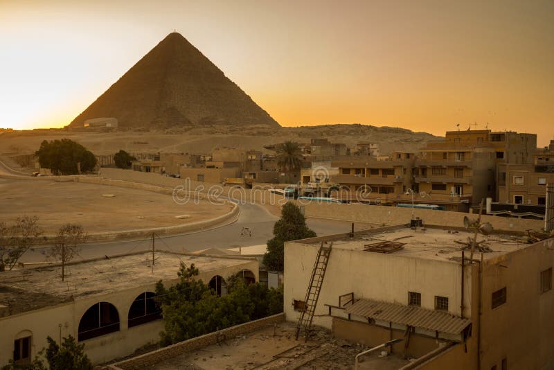 The Great Pyramid on Sunset Stock Photo - Image of evening, sand: 137005446