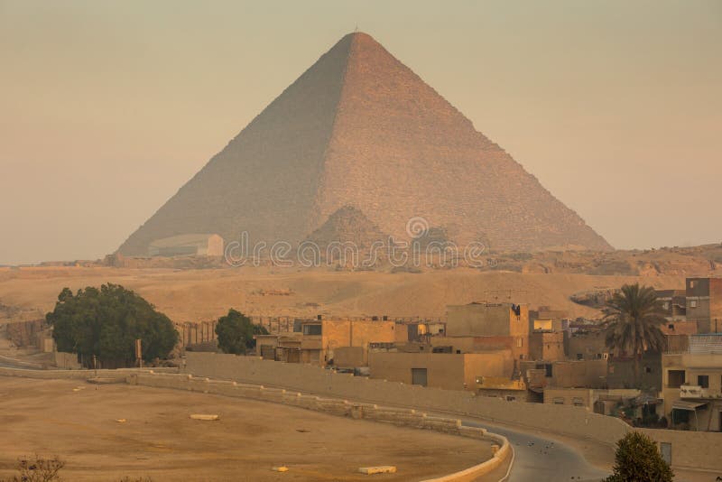 The Great Pyramid on Sunset Stock Photo - Image of tomb, architecture ...