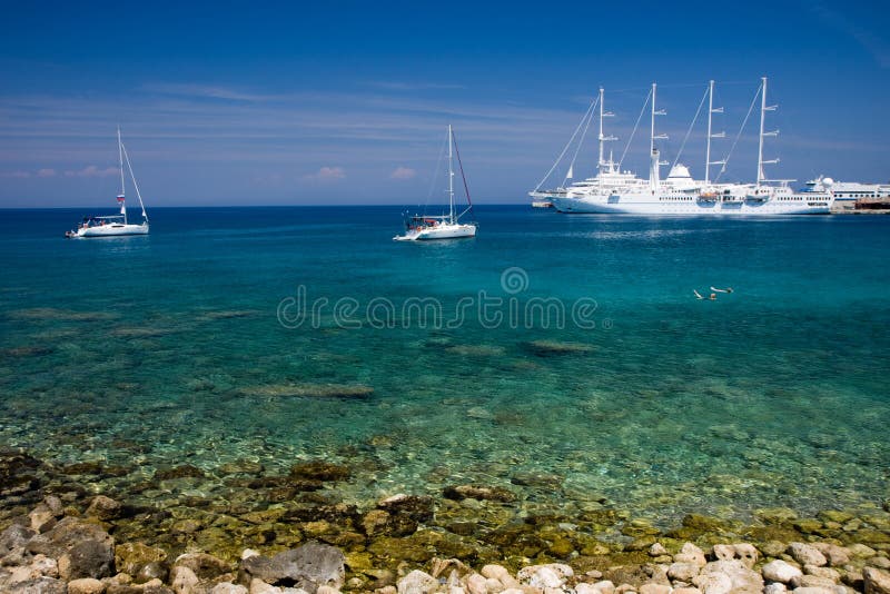 Morze Egejskie zdjęcie stock. Obraz złożonej z rodos - 36375912