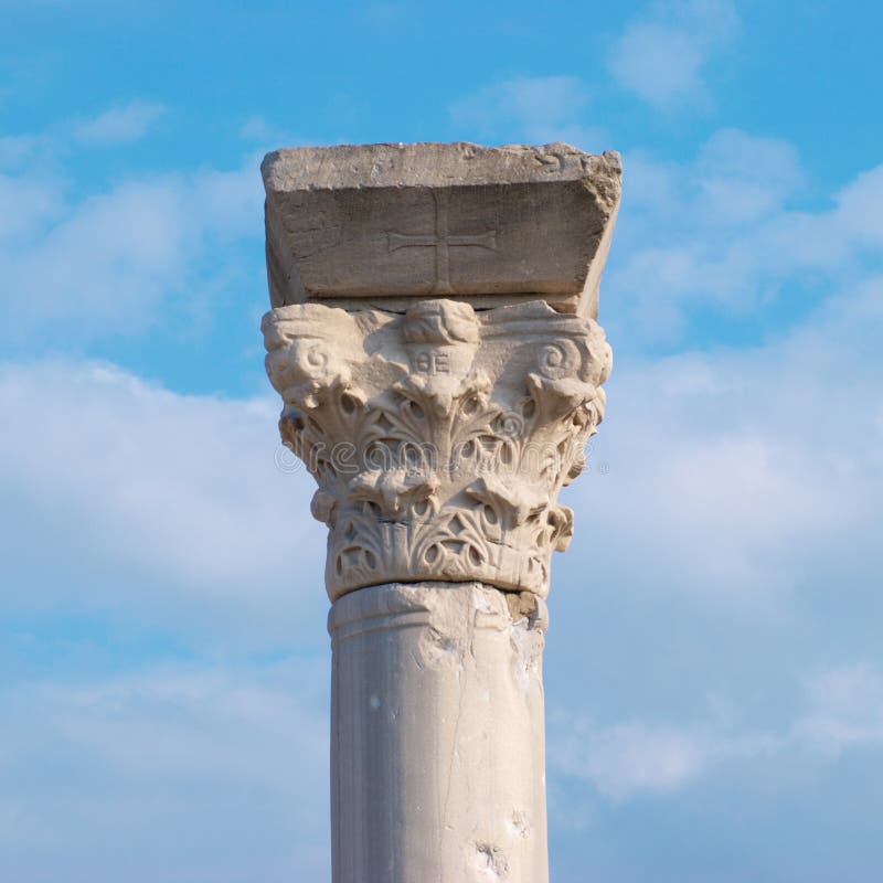 Greek column stock image. Image of sicily, arch, civilization - 2052847