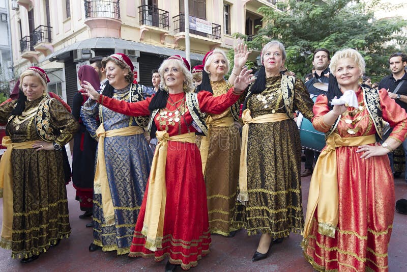 Greek folklore group editorial photography. Image of dancers - 27773892