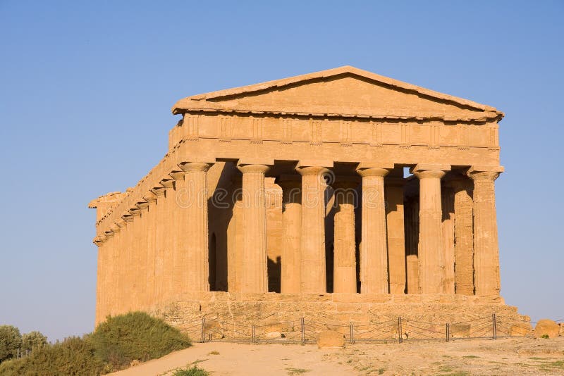 Front of Ancient Greek Temple Stock Image - Image of concordia, classic ...