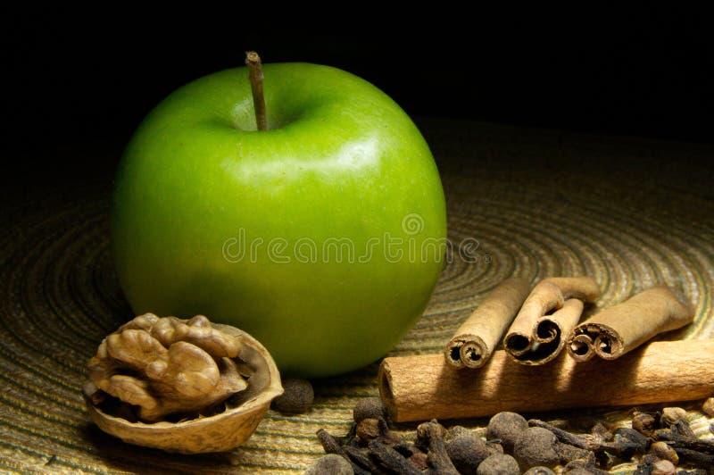 Green apple and cinnamon stock photo. Image of delicious - 36153798
