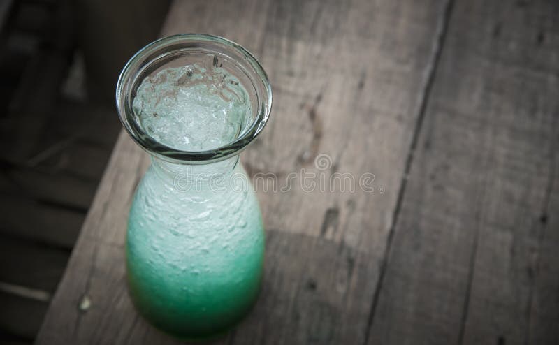 Green Apple Soda Water Juice Stock Photo - Image of flowing, green ...