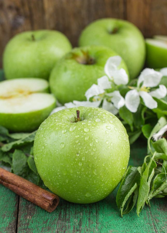 Green Apples, Mint and Cinnamon on the Table Stock Image - Image of ...