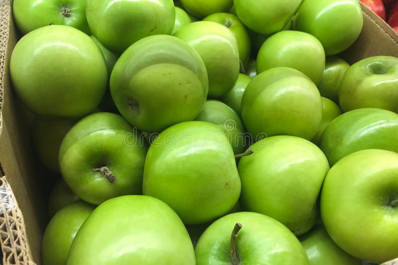 Green Apples that are Sold in Supermarkets Stock Image - Image of ...