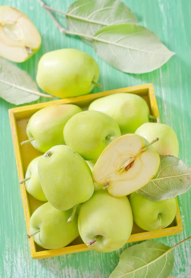 Green apples stock photo. Image of countryside, harvest - 34136054