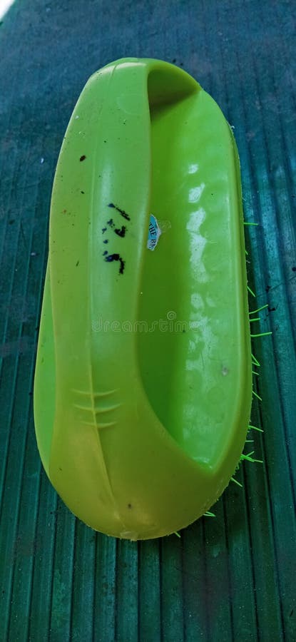 Green Background Floor Brush Fibers Stock Photos - Free & Royalty-Free ...