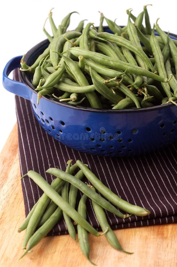 Green Beans in a Blue Strainer Stock Image - Image of vitamins, blue ...
