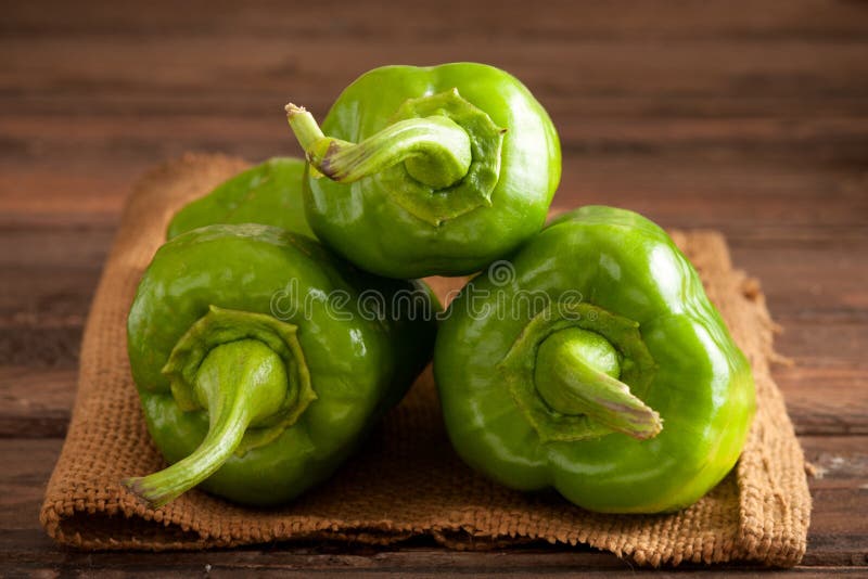 Green Bell Peppers stock photo. Image of horizontal, bell - 21533588