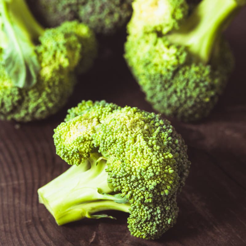 Green broccoli stock photo. Image of ingredient, green - 27670820