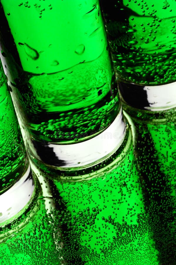 1,500+ Green bubbles Free Stock Photos - StockFreeImages