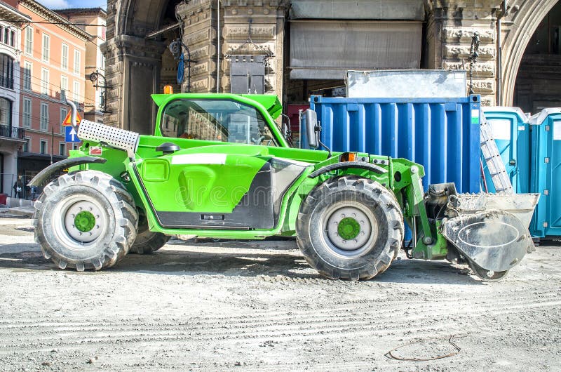 Green bulldozer stock image. Image of ruspa, work, heavy - 65869339