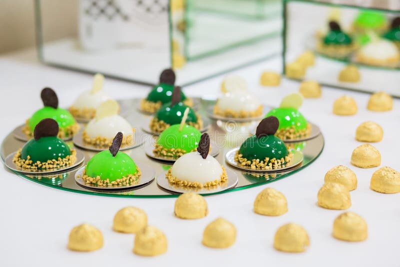 Green Candy Bar with Balls, Macaroon at the Wedding Stock Image - Image ...