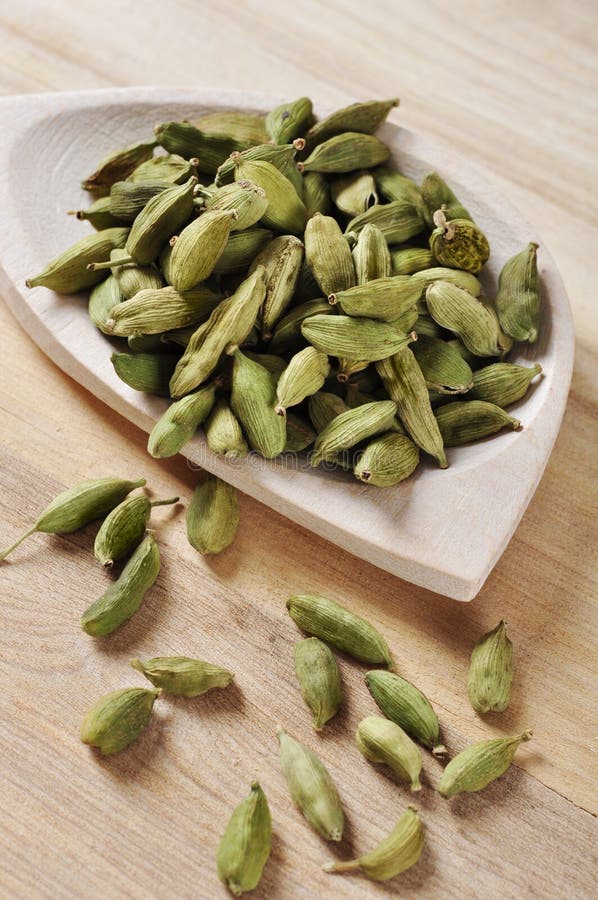Cardamoms isolated stock image. Image of herbie, pods - 9457613