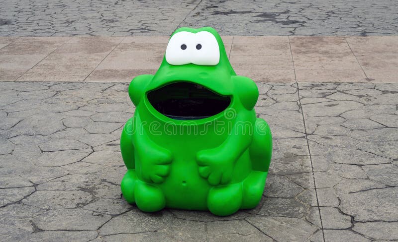 Green frog trash can stock image. Image of tools, green - 36708225