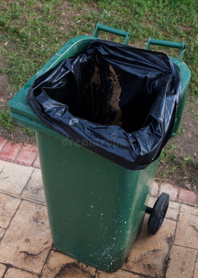 Inside Dumpster Stock Photos - Free & Royalty-Free Stock Photos from ...