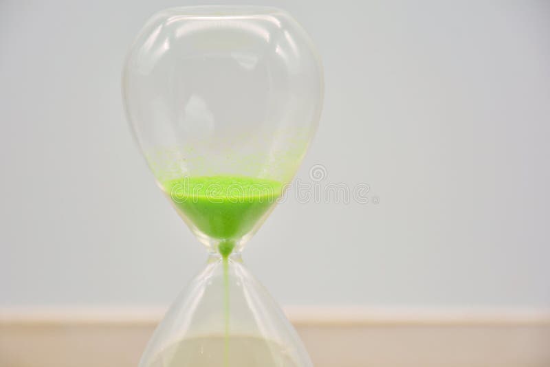 Green Hourglass, Counting Time Stock Photo - Image of espera, segundos ...