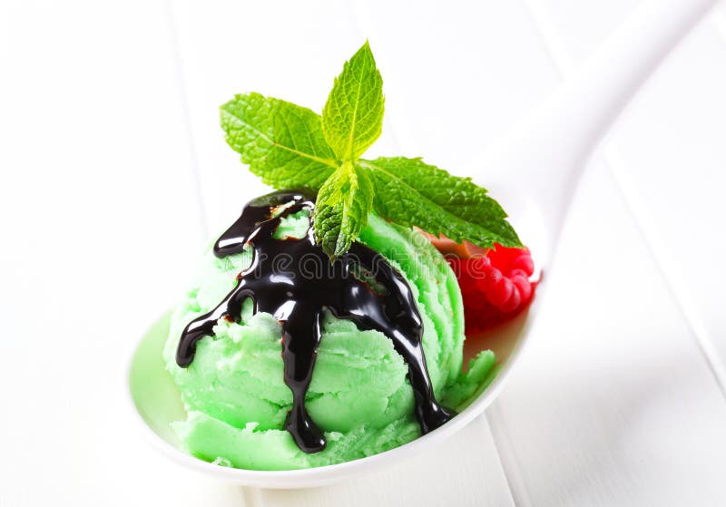 Green Ice Cream with Chocolate Syrup Stock Image - Image of gelato ...
