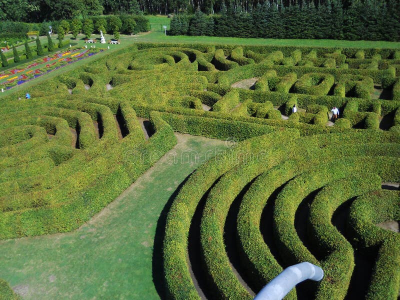 Green labyrinth stock image. Image of garden, leaf, summer - 97270971