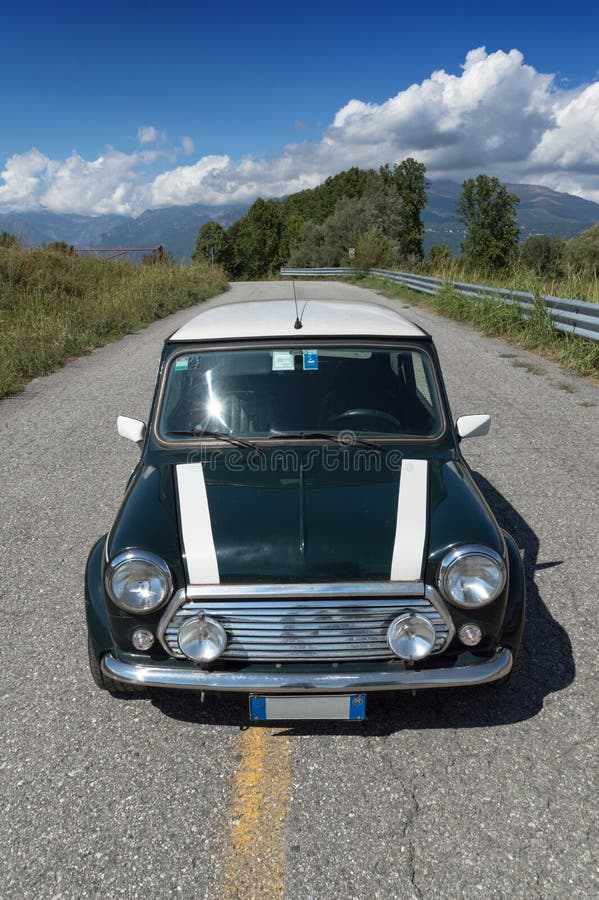 Green Limited Edition Mini Cooper Stock Image - Image of racing, parked ...