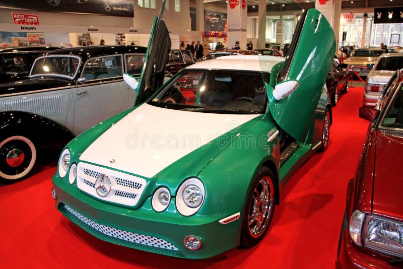 Green Mercedes Benz E Class Stock Photos - Free & Royalty-Free Stock ...