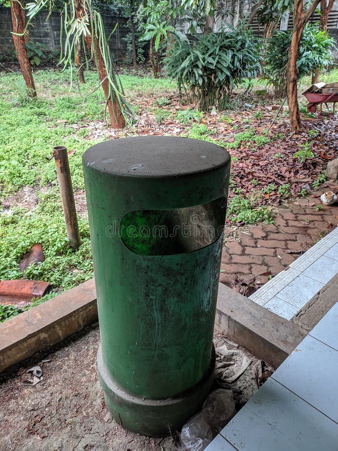 Round Tube Model Stock Photos - Free & Royalty-Free Stock Photos from ...