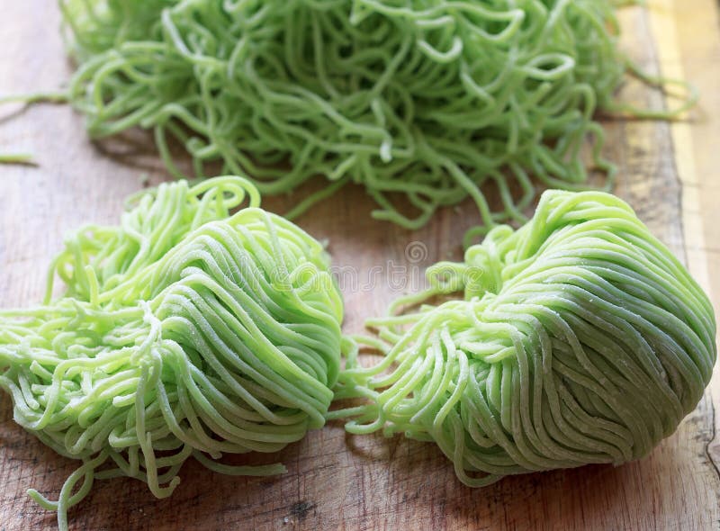 Green noodles stock image. Image of noodles, asian, healthy - 40597963
