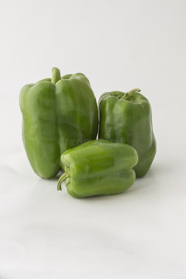 Small Green Peppers Stock Photos - Download 4,384 Royalty Free Photos