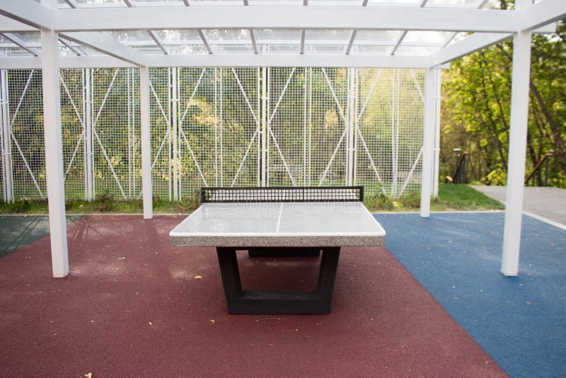 White Ping-pong Table and Net Outdoors Stock Photo - Image of ping ...