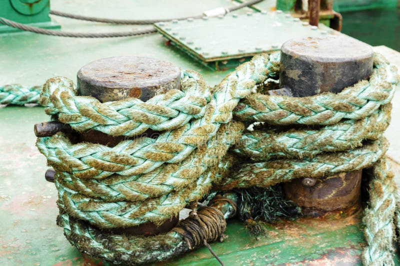 Green Rope on the Mooring Bollard Stock Image - Image of vessel, knot ...