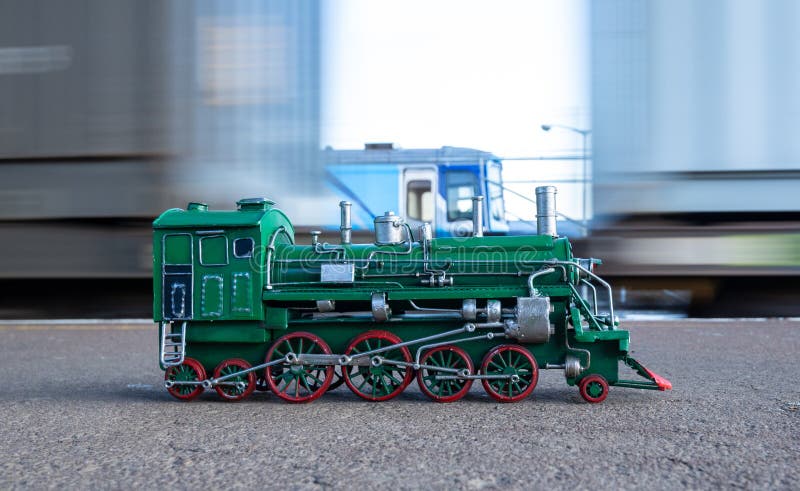 407 Scale Model Vintage Steam Locomotive Stock Photos - Free & Royalty ...