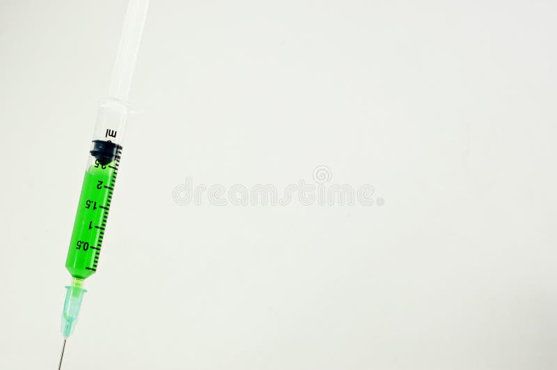 Green Syringe Stock Images - Download 4,980 Royalty Free Photos