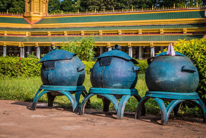 Tire trash recycling stock image. Image of garbage, green - 101959393