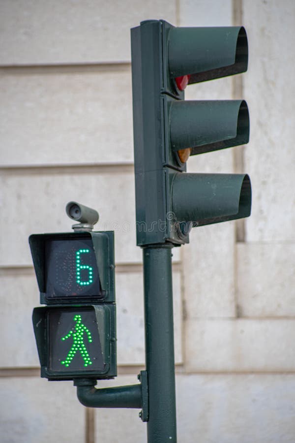 Green Traffic Light for Pedestrians Counting Down in 6 Seconds in ...