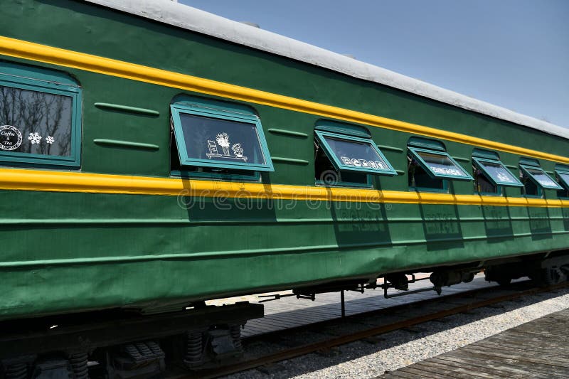 Green Train Arriving Ryoanji Station Editorial Photo - Image of house ...