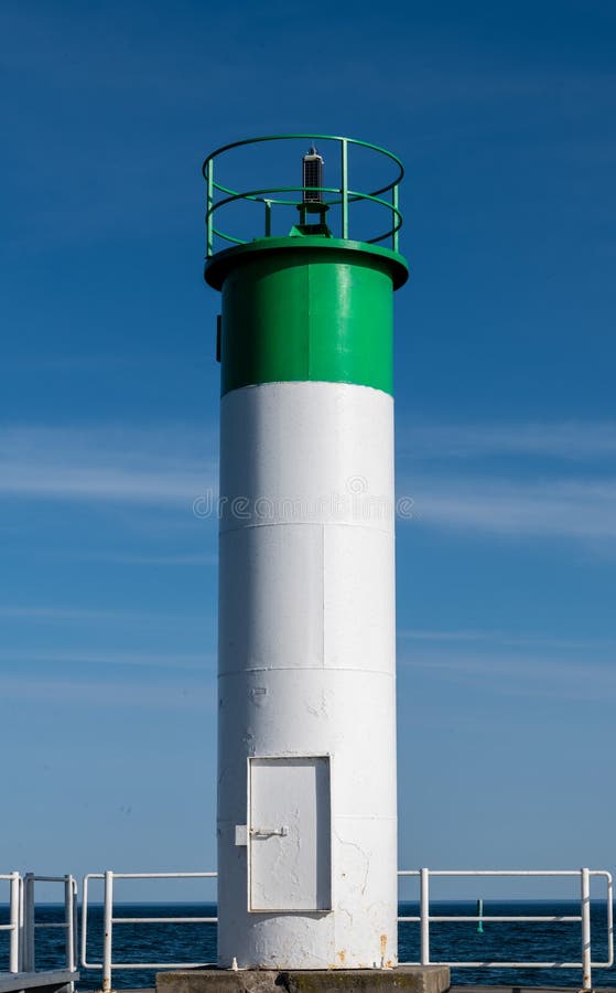 Green and White Lighthouse on Lake Ontario Stock Photo - Image of blue ...