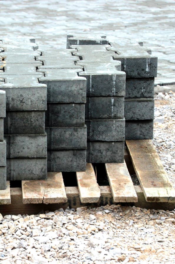 Grey Concrete H-blocks on Pallet Stock Photo - Image of grey, pebble ...