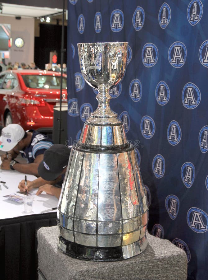 Grey Cup Trophy editorial photography. Image of display - 29607077