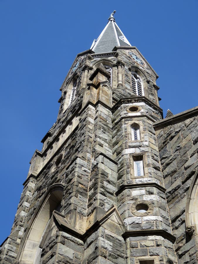 Grey Stone Church Steeple image stock. Image du église - 112081921
