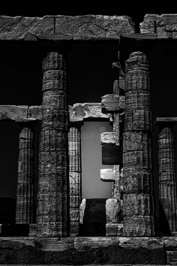 Greyscale of the Columns of the Acropolis Under Sunlight in Greece ...